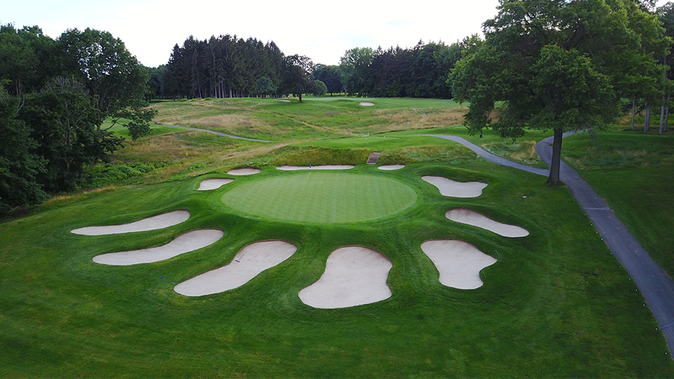 Blackberry moments - Golf Course Industry